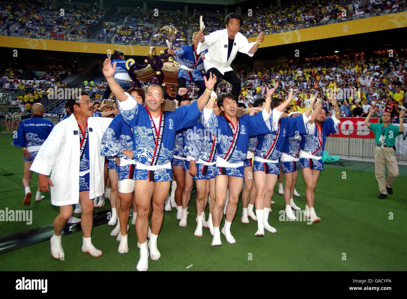 Soccer fifa world cup 2002 final germany v brazil hi-res stock ...