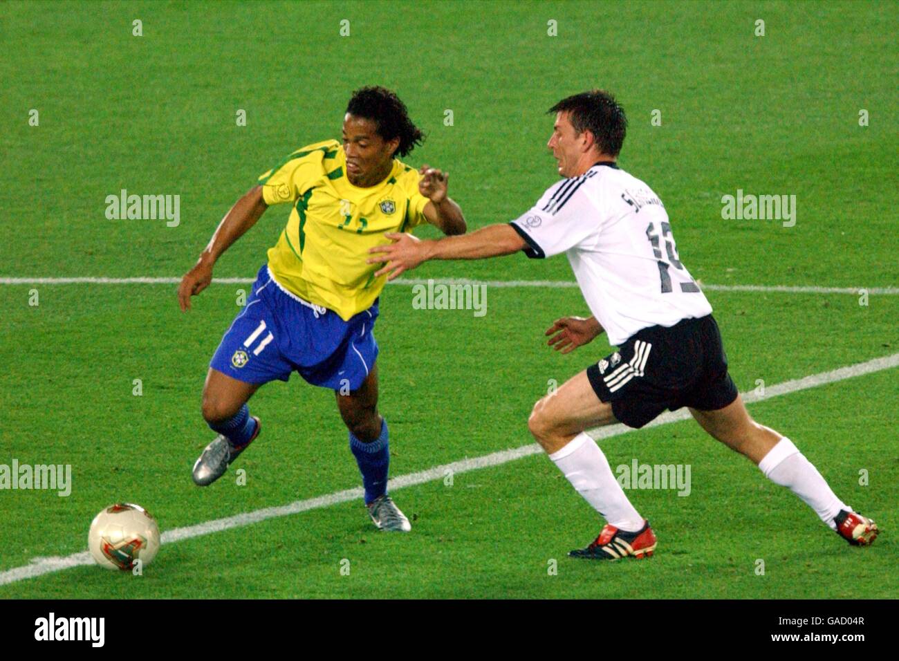 2002 world cup ronaldinho hi-res stock photography and images - Alamy