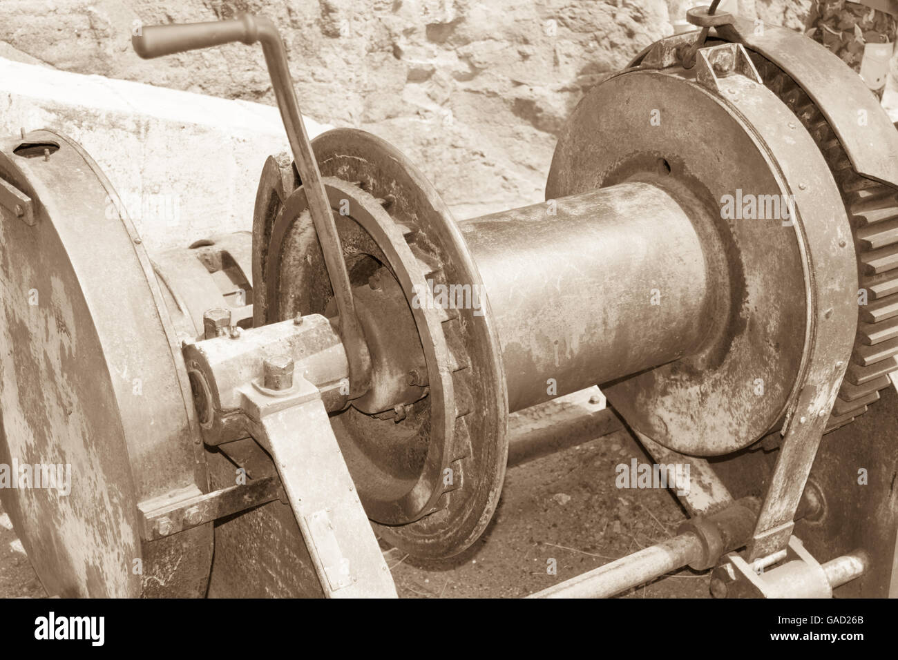Old metal winch hi-res stock photography and images - Alamy
