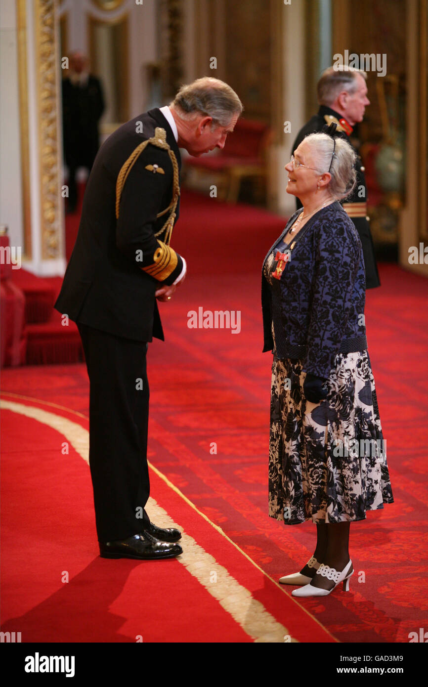 Mrs Frances Evans from Thornton Heath is made an OBE by the Prince of ...