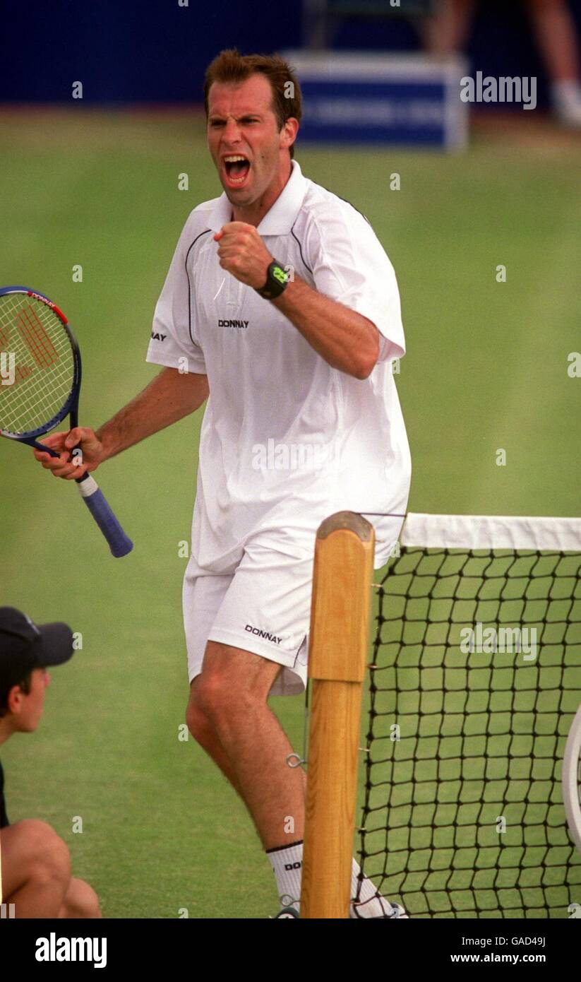 Tennis - Nottingham Open 2002 - Quarter Finals Stock Photo - Alamy