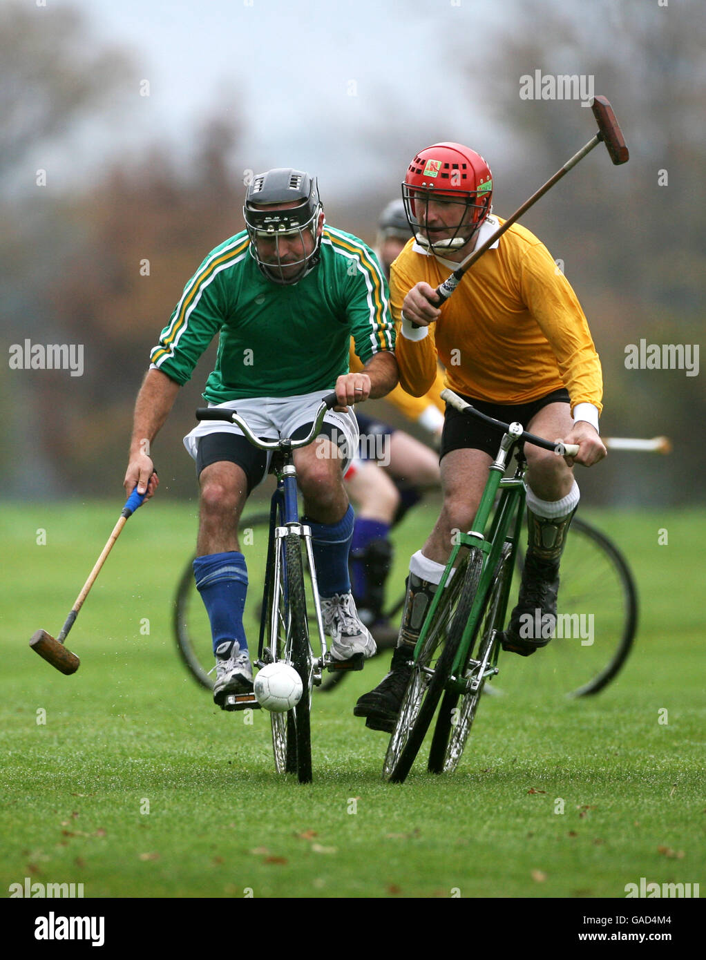 Standalone bicycle hi-res stock photography and images - Alamy