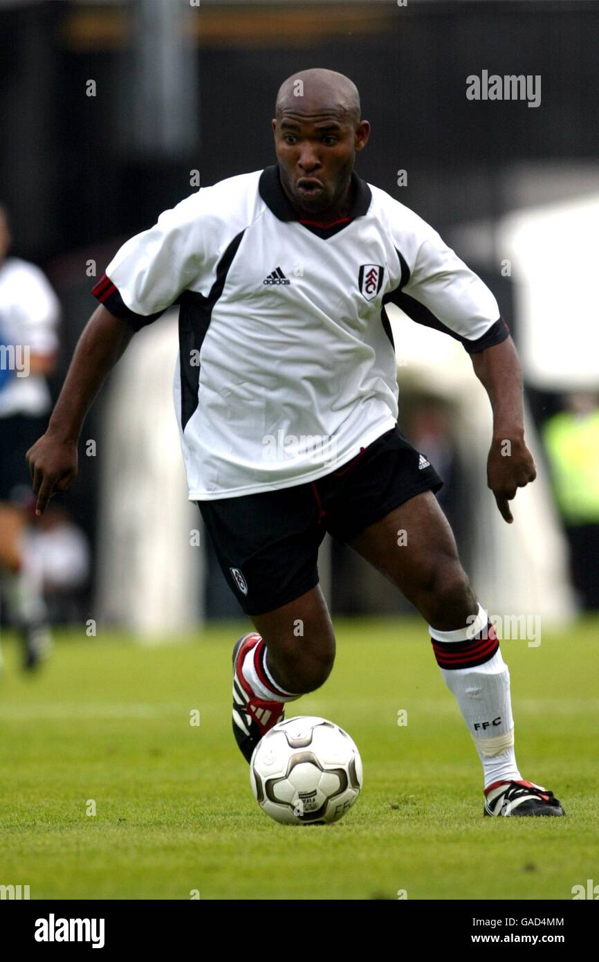 Sport football action barry hayles hi-res stock photography and images ...