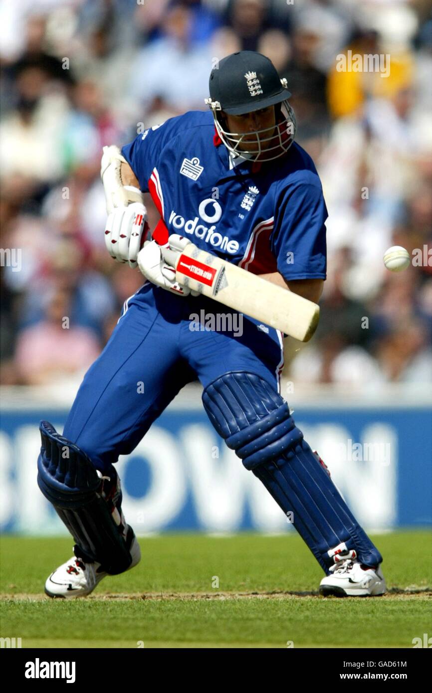 Englands nick knight in action hi-res stock photography and images - Alamy