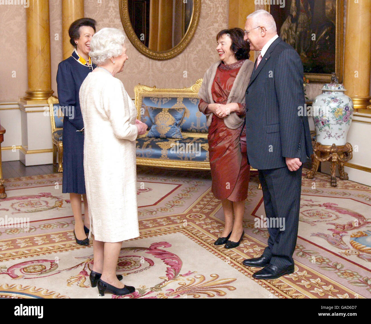 President of czech republic visits uk hi-res stock photography and ...