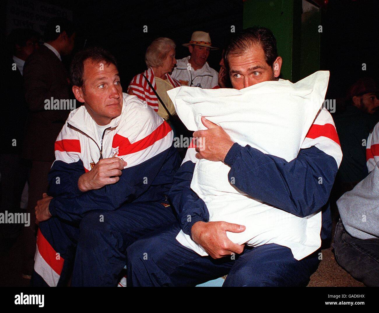 ENGLAND'S GRAHAM GOOCH & JOHN EMBUREY WAIT FOR THE TRAIN TO CALCUTTA ...