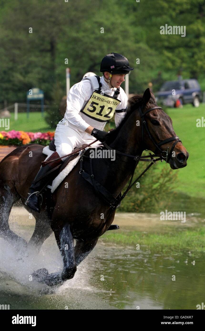 Equestrianism - Chatsworth Horse Trials. Ian Stark in action on Jaybee ...
