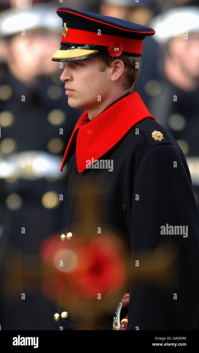 Prince william during a ceremony at the cenotaph hi-res stock ...