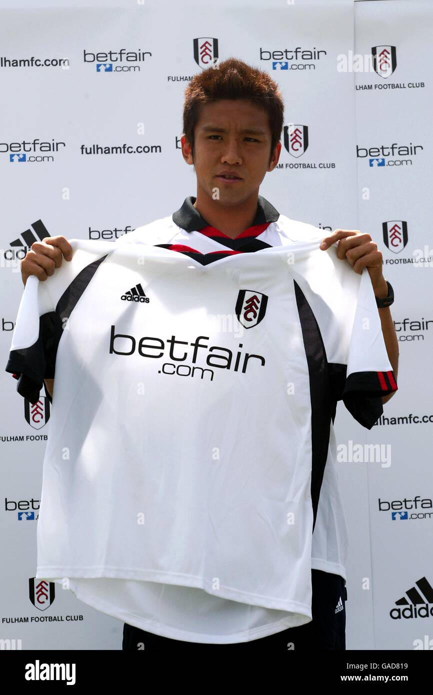 Fulhams new signing juinchi inamoto hi-res stock photography and images ...