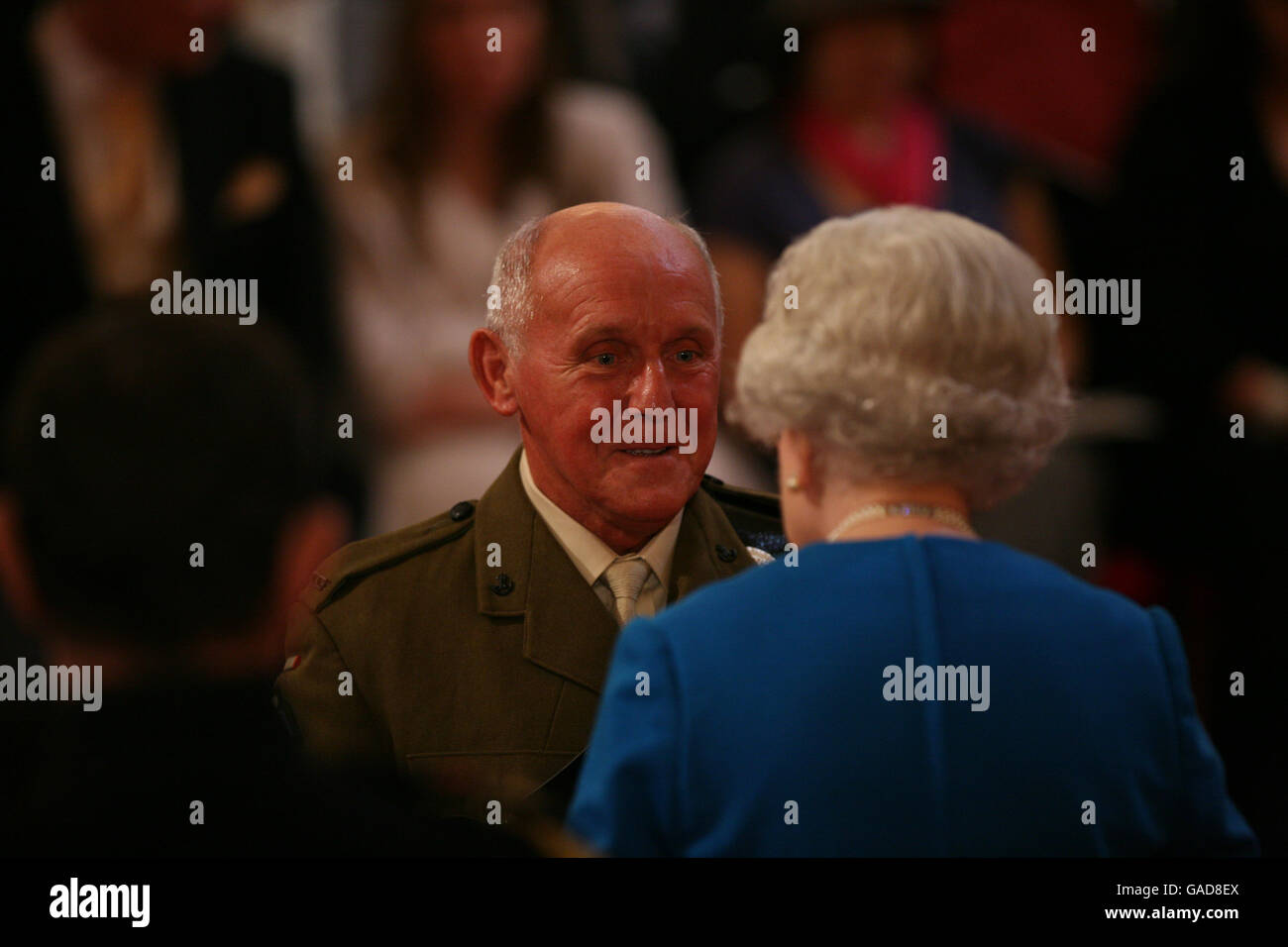 Warrant officer class roger nicholas made mbe queen buckingham palace ...