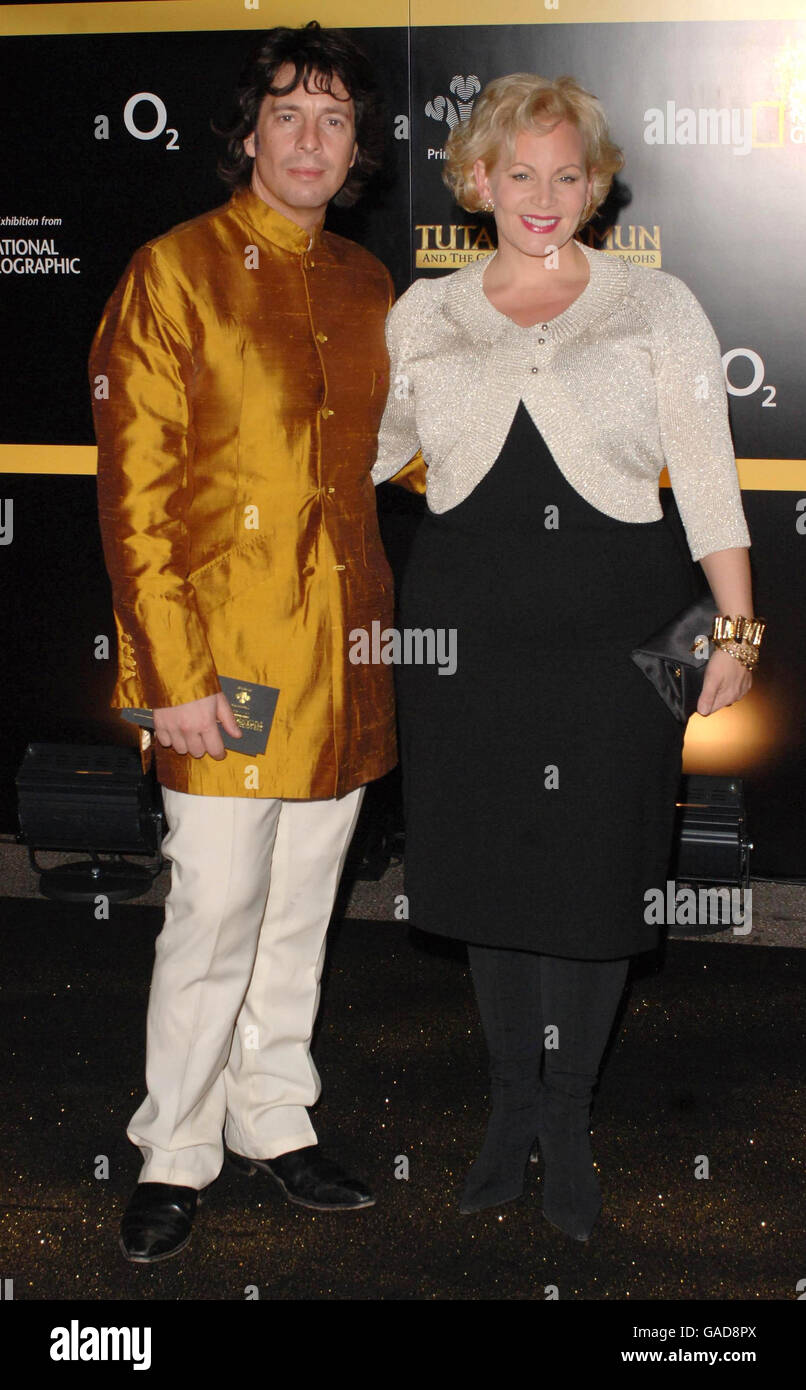 Laurence Llewelyn-Bowen and his wife Jackie arrive at the Tutankhamun ...