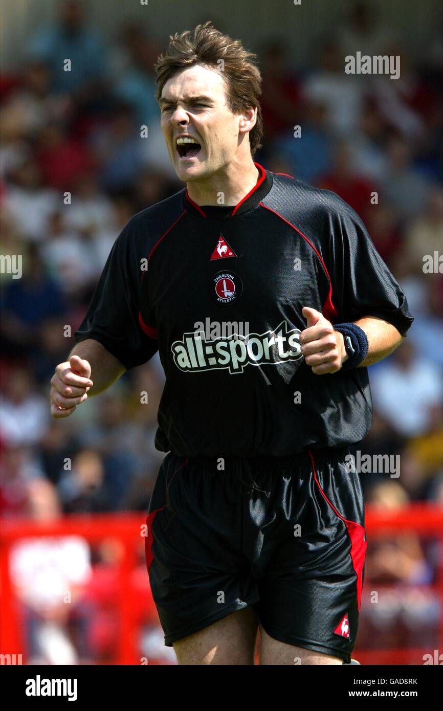 Soccer - Friendly - Welling United v Charlton Stock Photo - Alamy