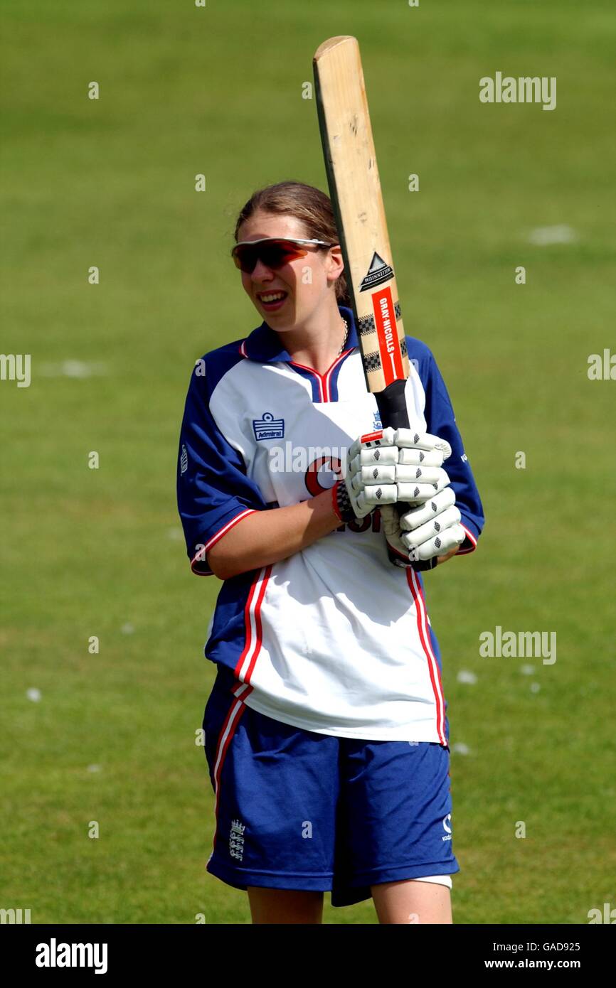 Cricket - Women's International Friendly - New Zealand v England ...