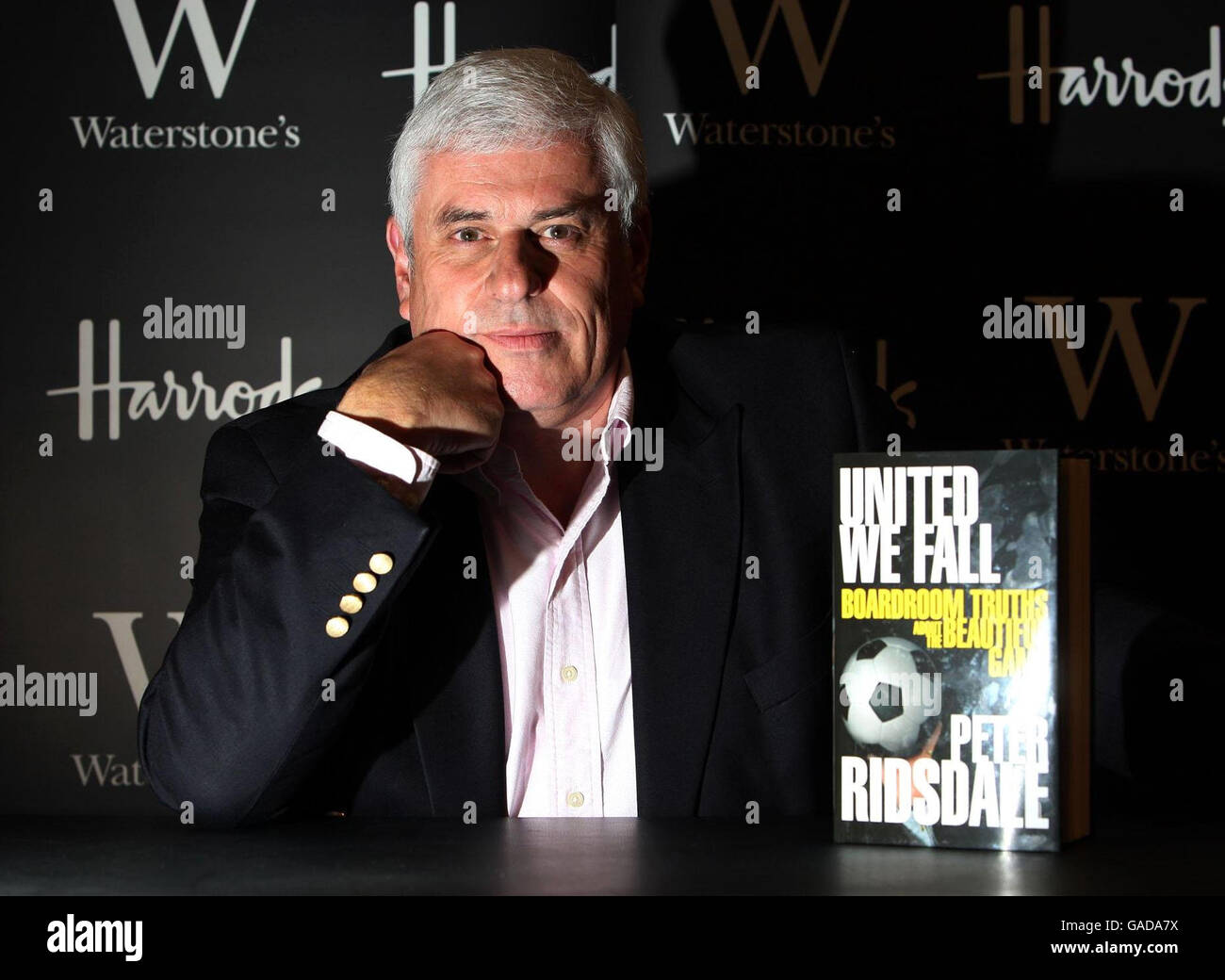 Former leeds united chairman peter ridsdale hi-res stock photography ...