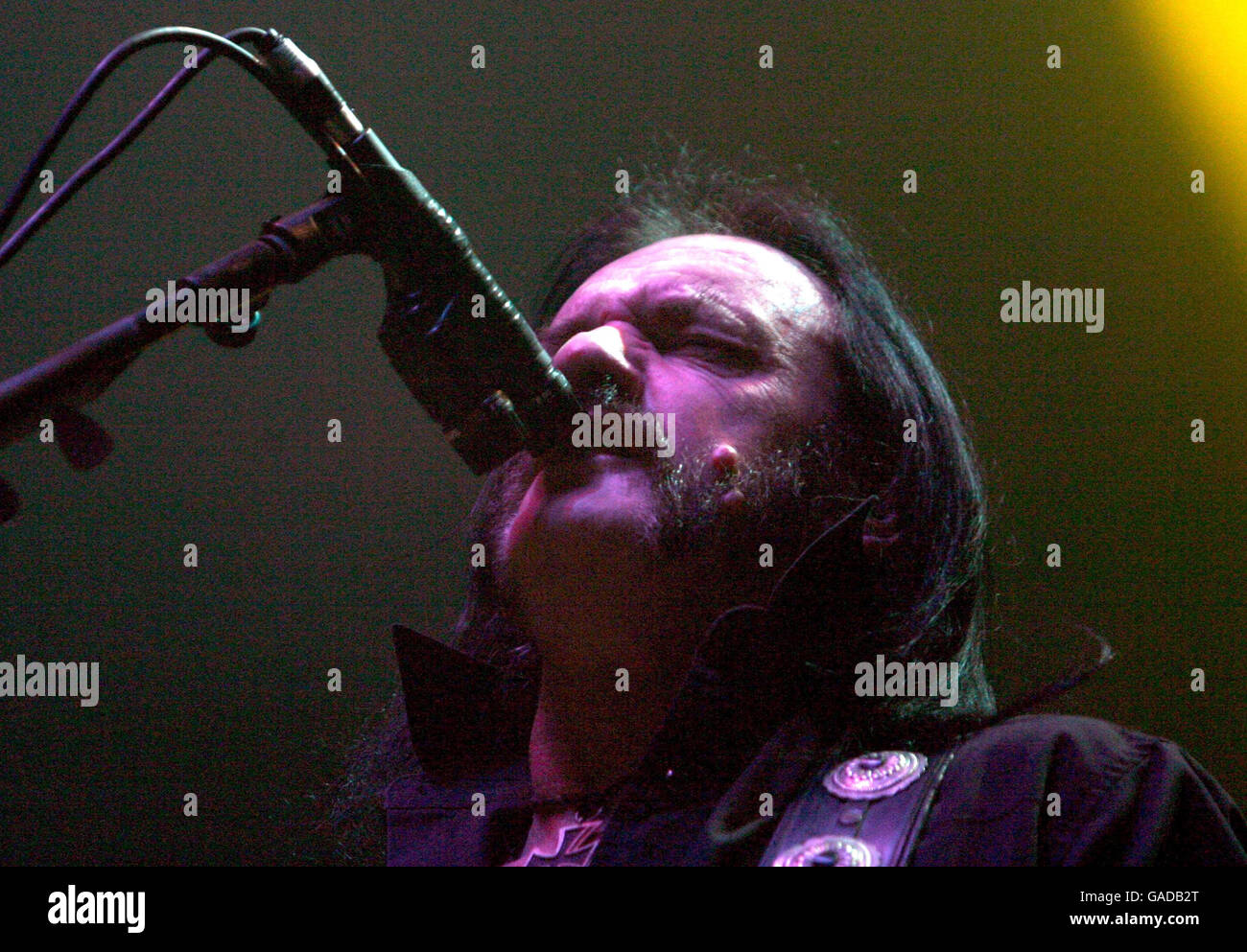 Lemmy Kilminster of Motorhead opens for Alice Cooper at Wembley Arena ...