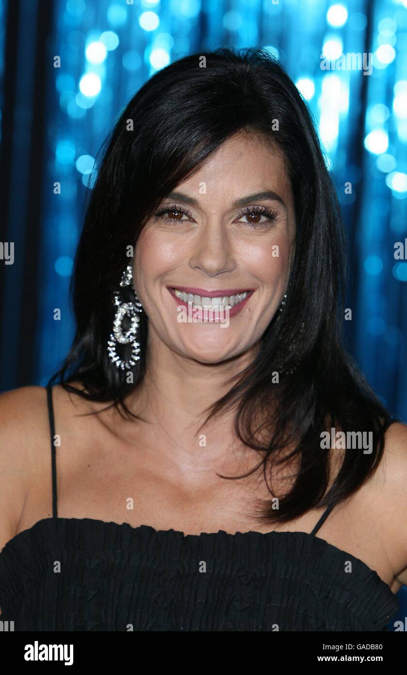 Teri hatcher hi-res stock photography and images - Alamy