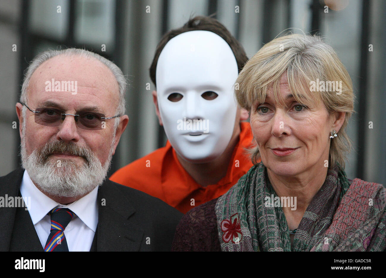 Senator David Norris and Labour TD Liz McManus join Members of Amnesty ...