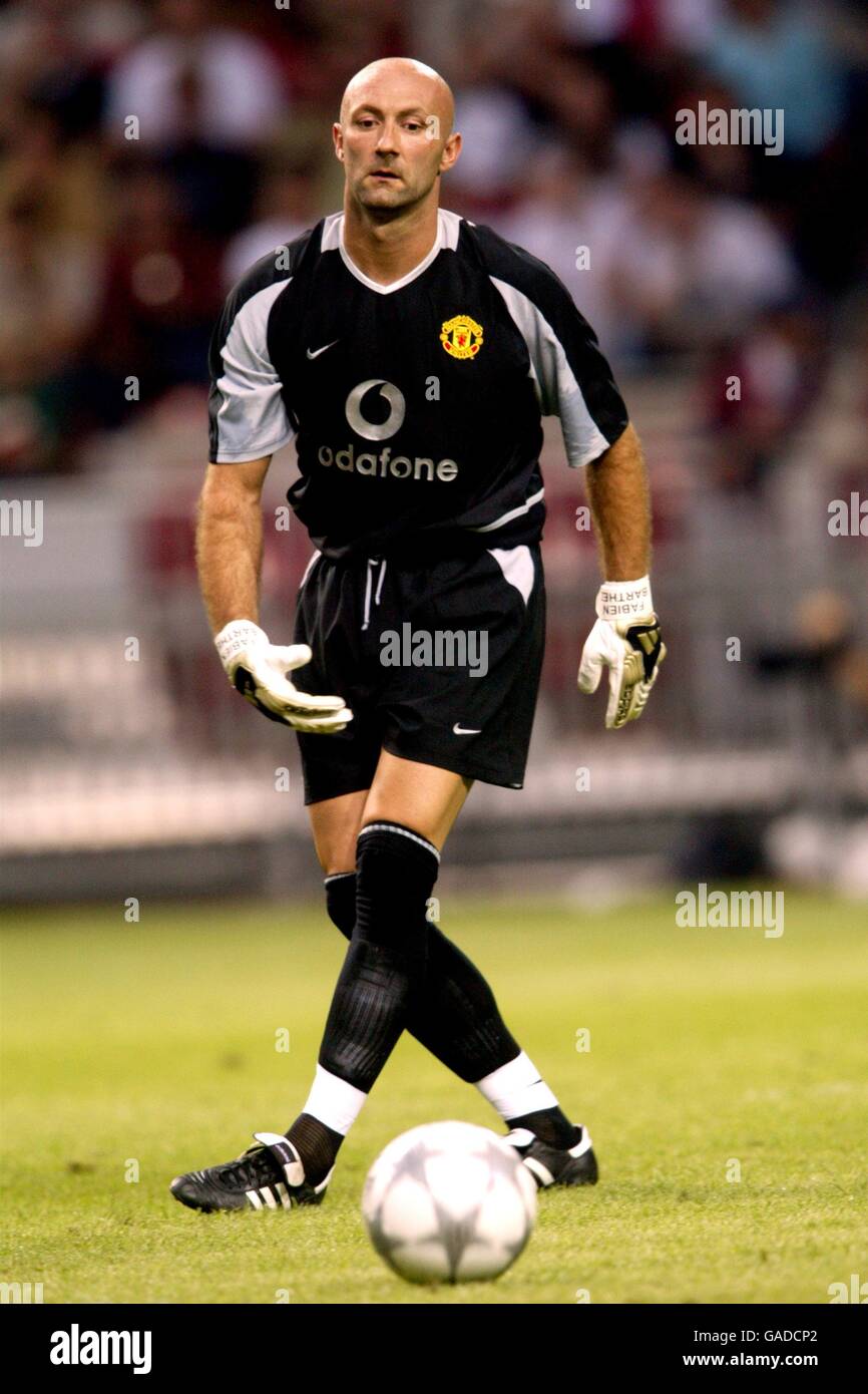 Manchester United's goalkeeper Fabien Barthez in action during the game ...