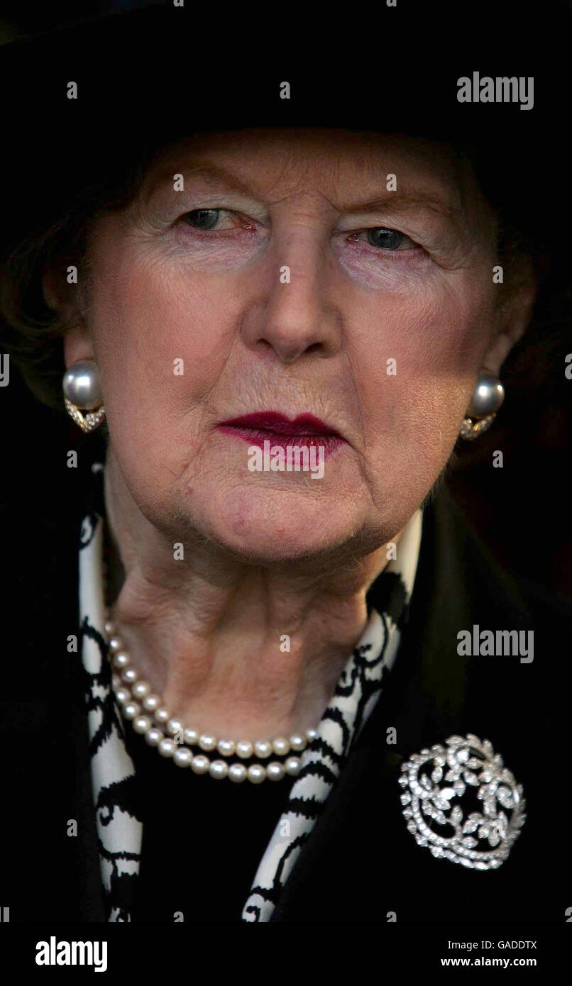 Memorial service lord deedes hi-res stock photography and images - Alamy