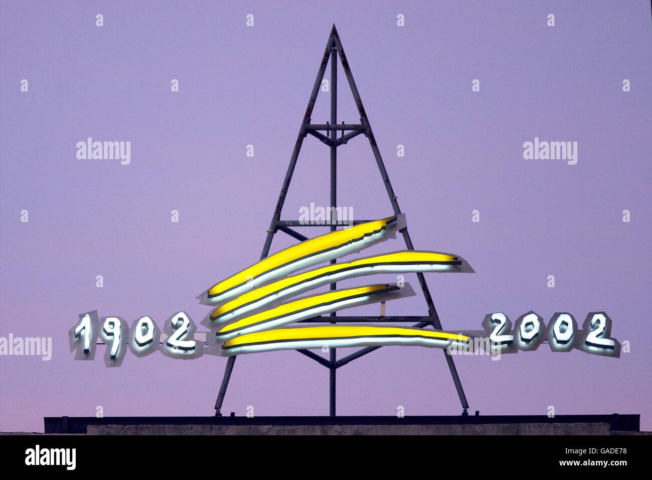 Real madrid centenary tournament hi-res stock photography and images ...