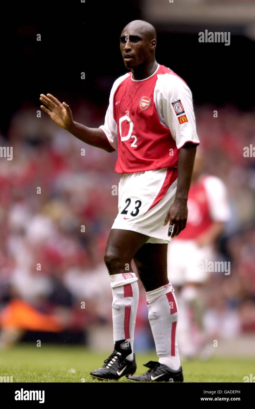 Soccer - FA Community Shield - Arsenal v Liverpool Stock Photo - Alamy