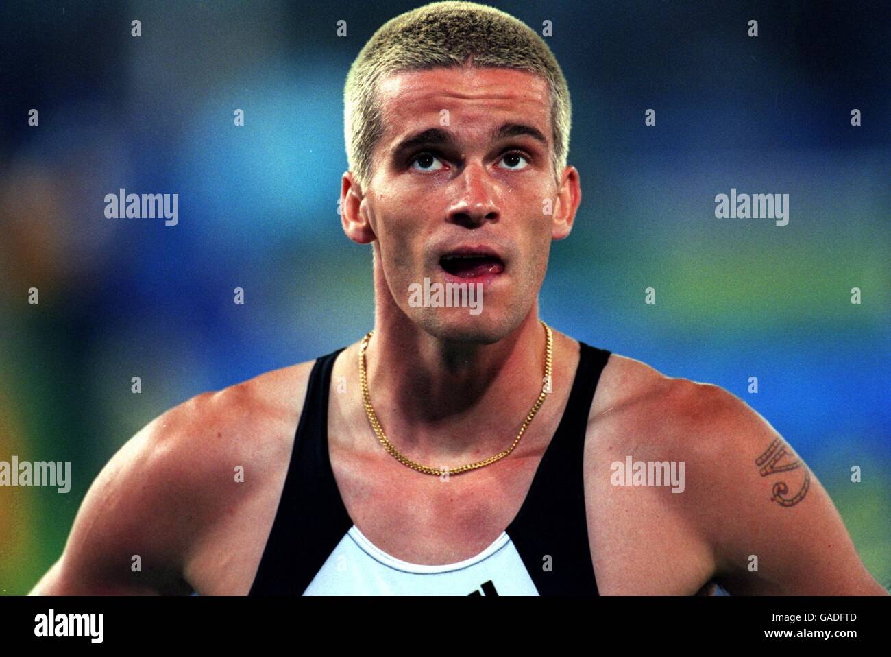 Headshot rejectrejectolympicsydney2000 hi-res stock photography and ...