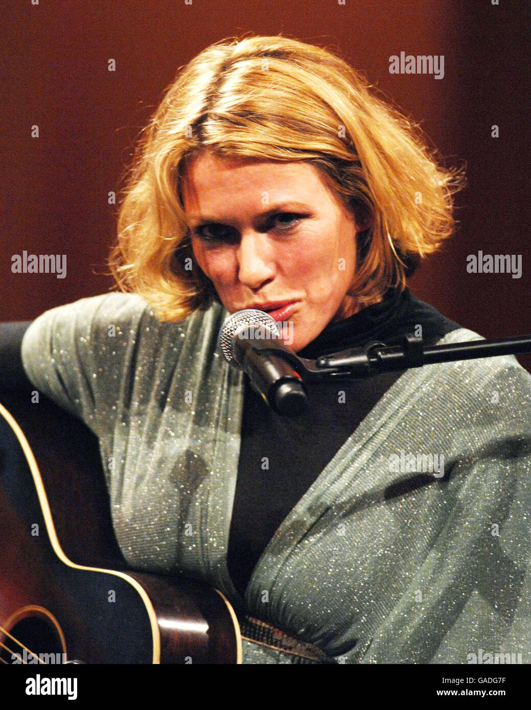 Cerys matthews hi-res stock photography and images - Alamy