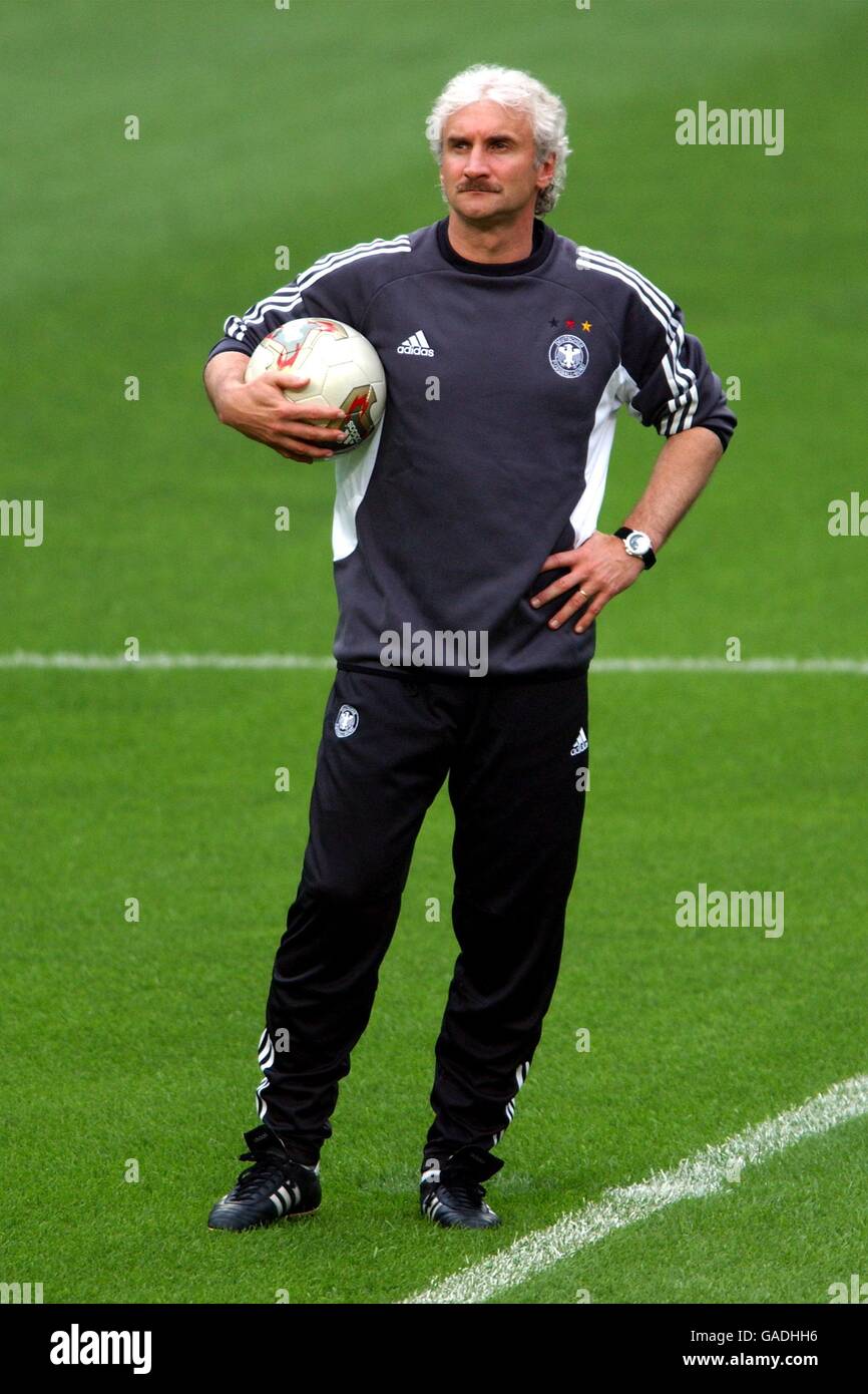 Soccer - FIFA World Cup 2002 - Germany Training Stock Photo - Alamy