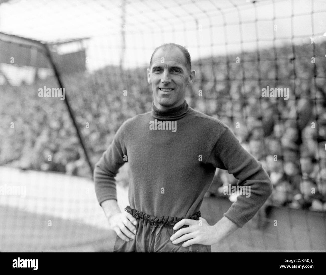Harry walker nottingham forest hi-res stock photography and images - Alamy