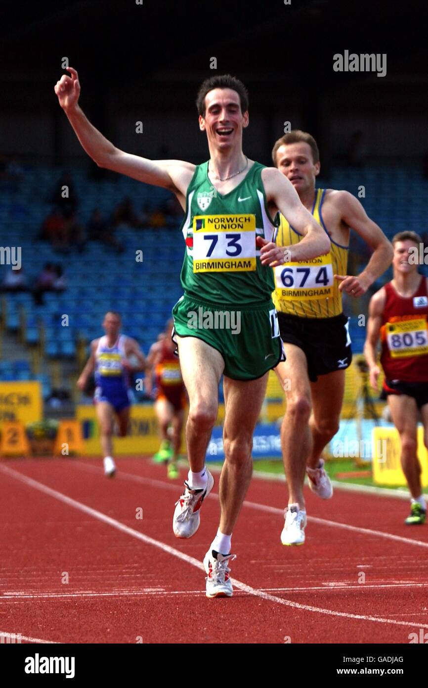 John wild celebrates winning mens 5000 metres hi-res stock photography ...