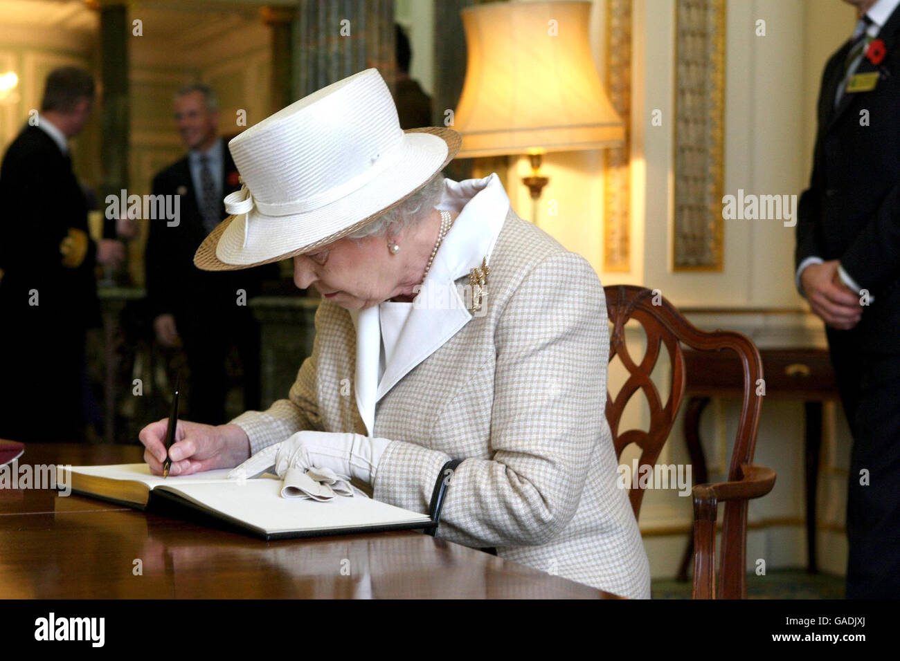 Queen visits UK Defence Academy Stock Photo - Alamy