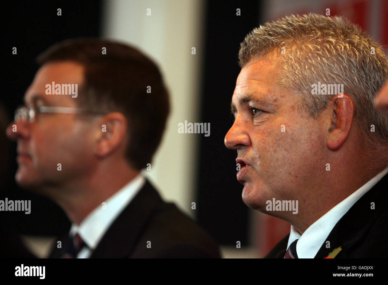 Roger Lewis, Chief Executive of the WRU (left) unveils Warren Gatland ...
