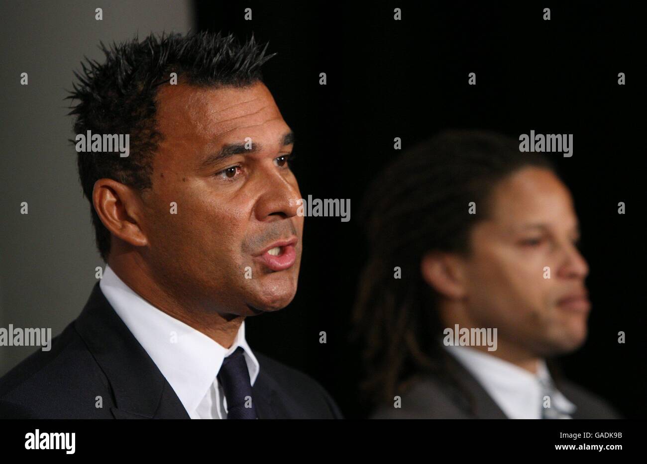 Ruud Gullit is introduced as the new head coach of the LA Galaxy and ...