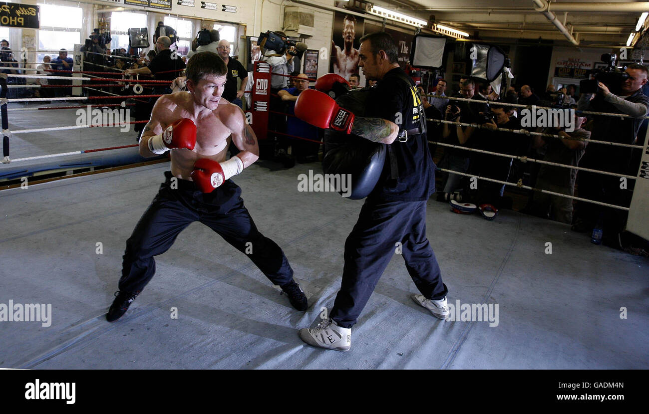 Ricky Hatton during an open training session at The Betta Bodies Gym ...