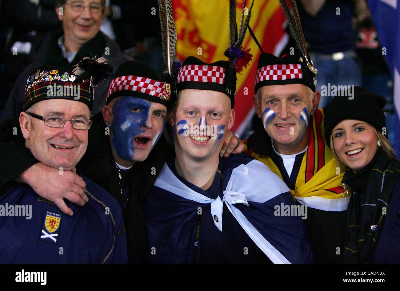 Scotland fans cheer their side hi-res stock photography and images - Alamy