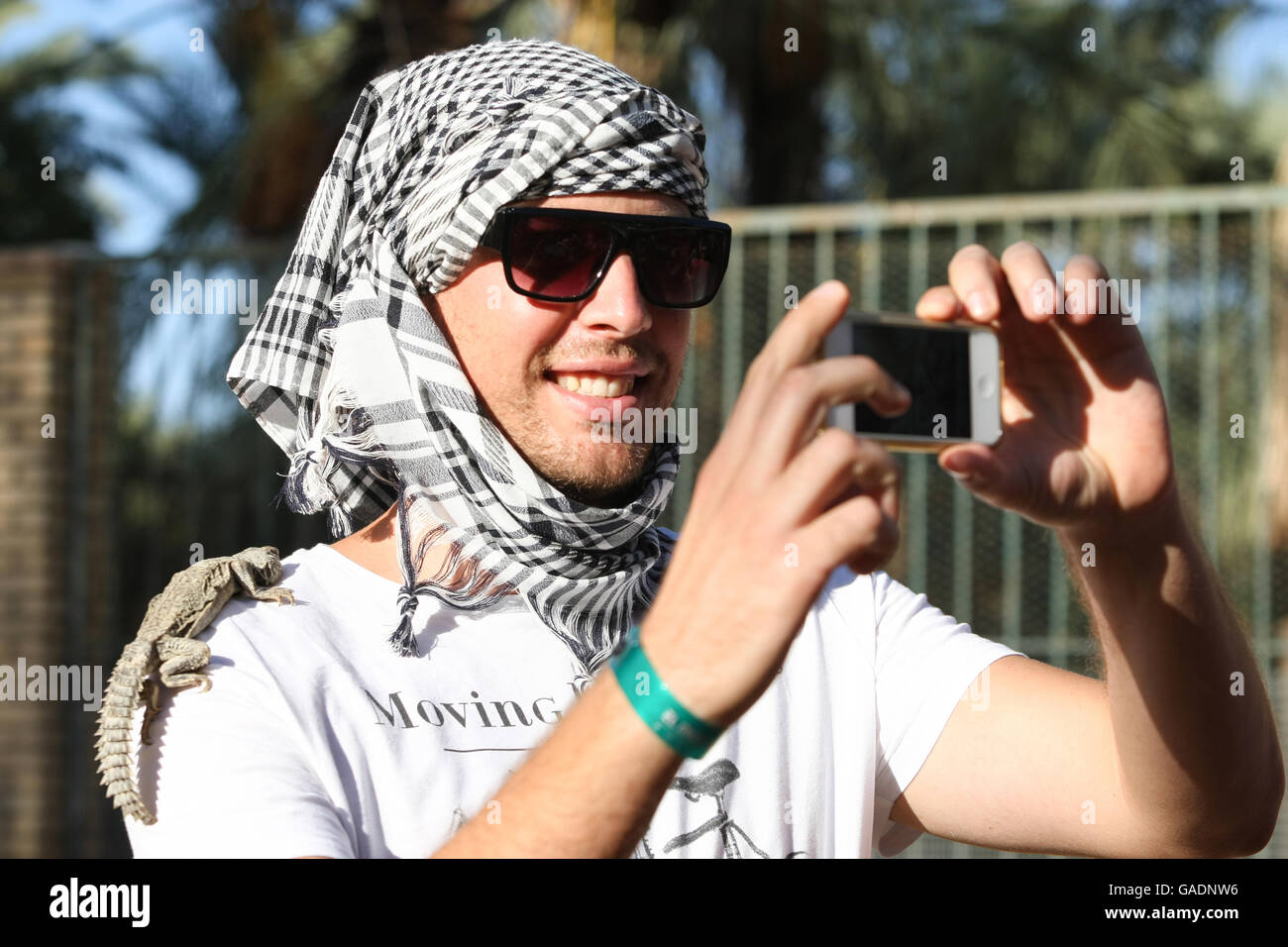 Lizard On Shoulder High Resolution Stock Photography and Images - Alamy