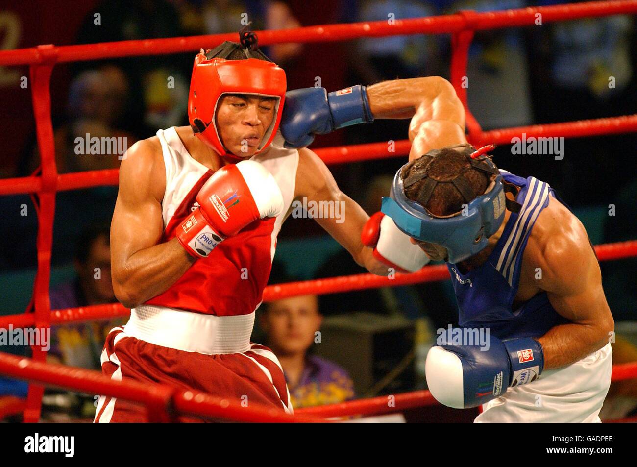 Commonwealth games manchester 2002 boxing hi-res stock photography and ...