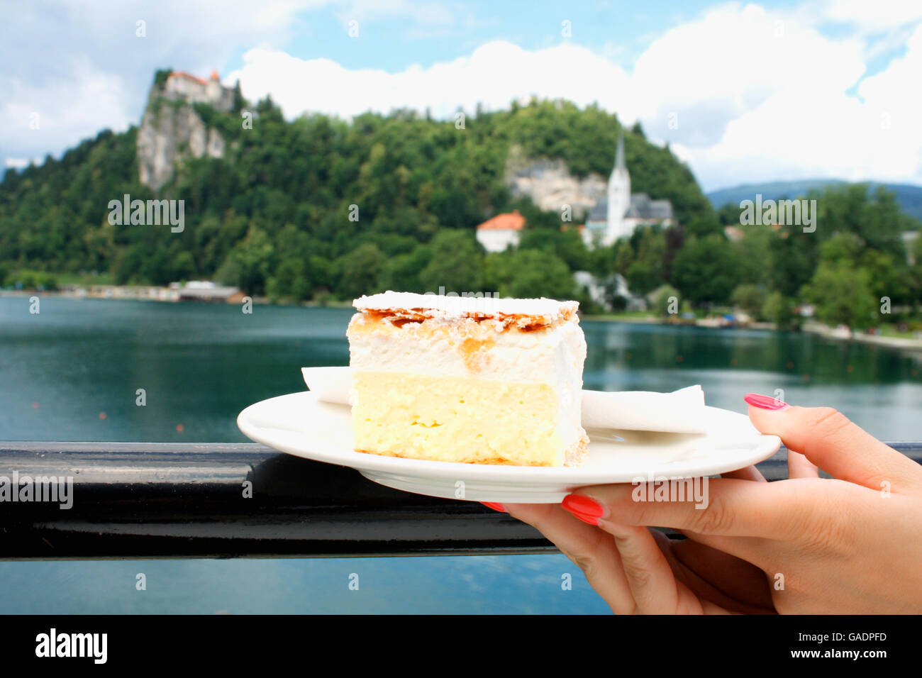 vanilla and custard cream cake on Bled lake in SLovenia Stock Photo - Alamy