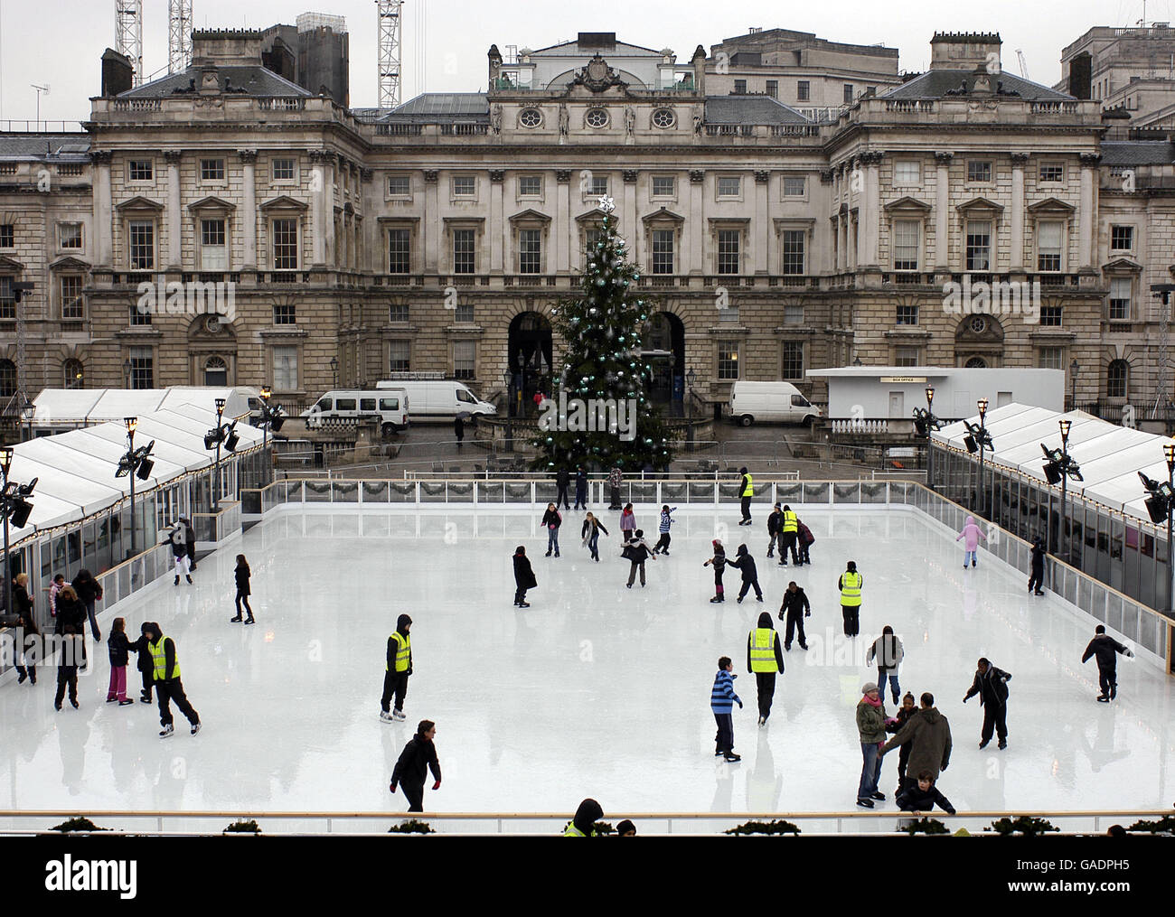 General view gv somerset house building ice skating england mangrs hi ...