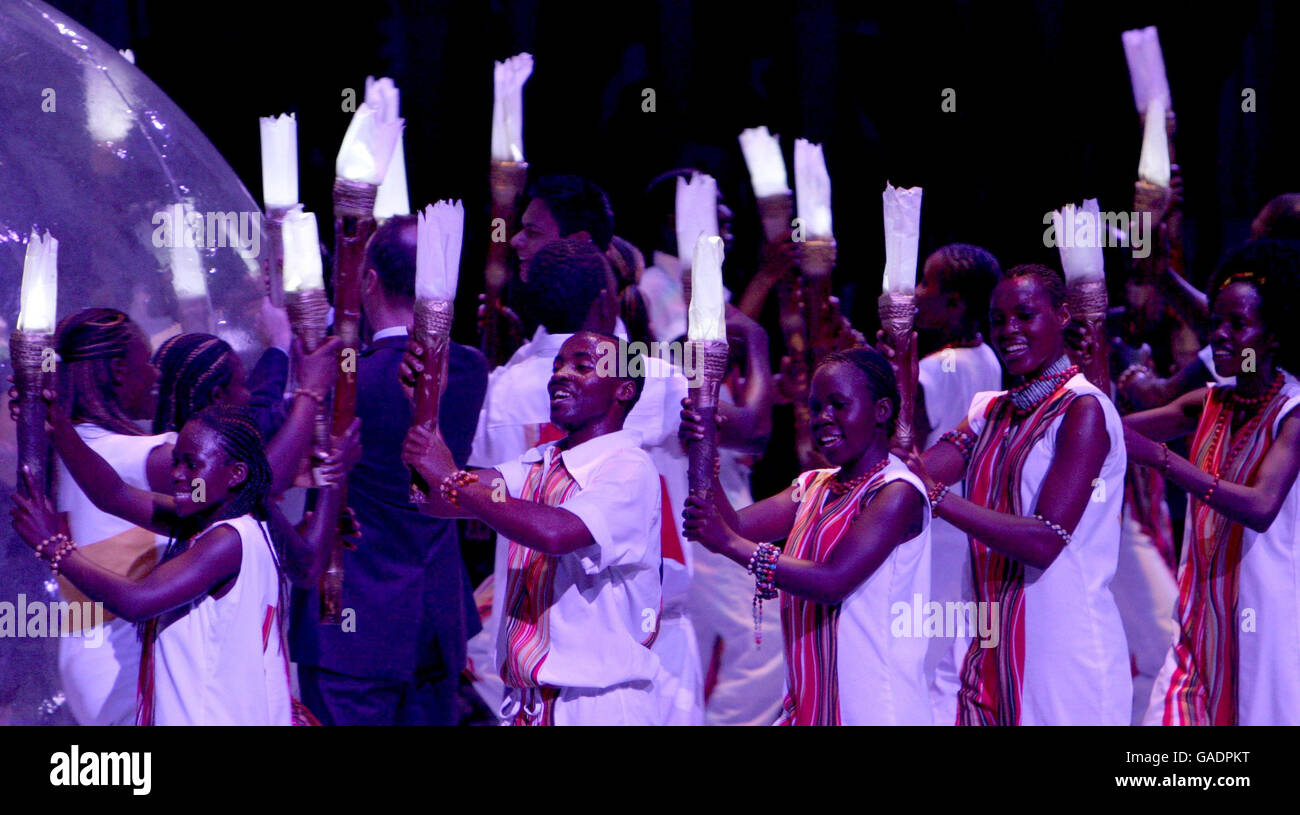 A light parade during the opening ceremony of Commonwealth Heads of ...