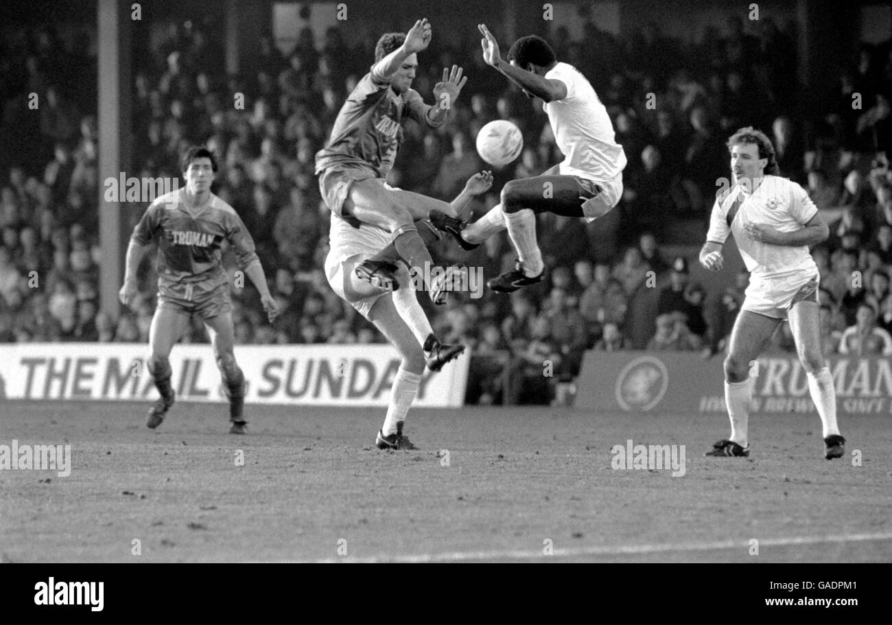 Wimbledons vinnie jones c hi-res stock photography and images - Alamy