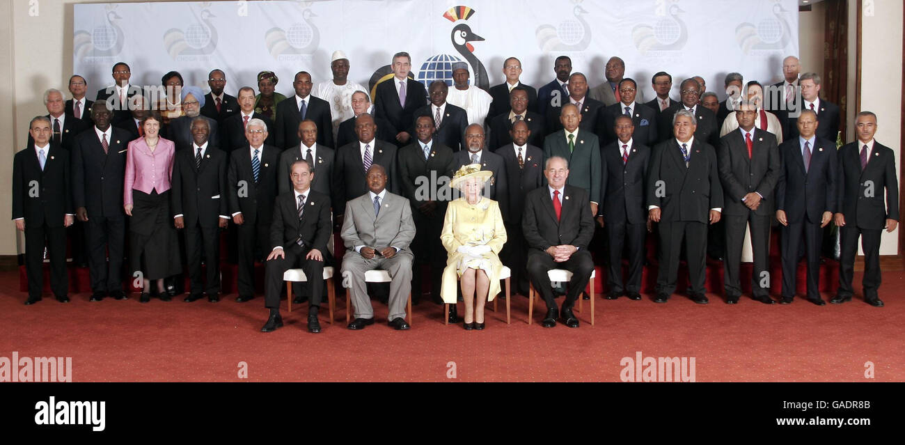 Britain's Queen Elizabeth II, poses for a group photo with Commonwealth ...