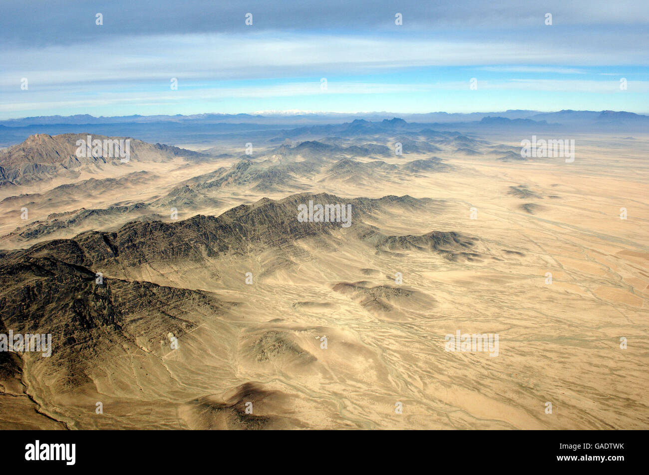 Afghanistan landscape desert hi-res stock photography and images - Alamy