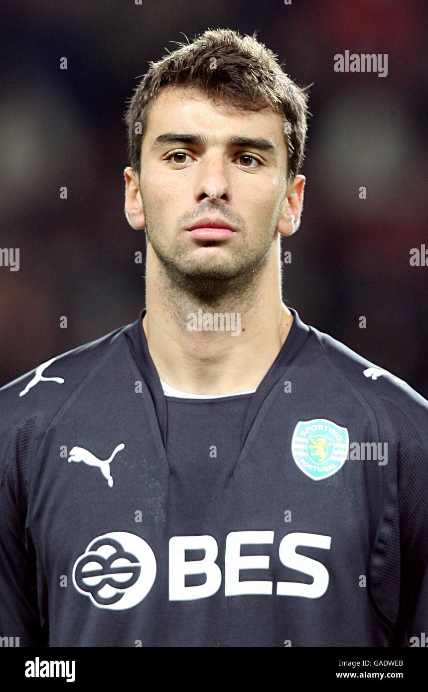 Old trafford pedro rui patricio hi-res stock photography and images - Alamy