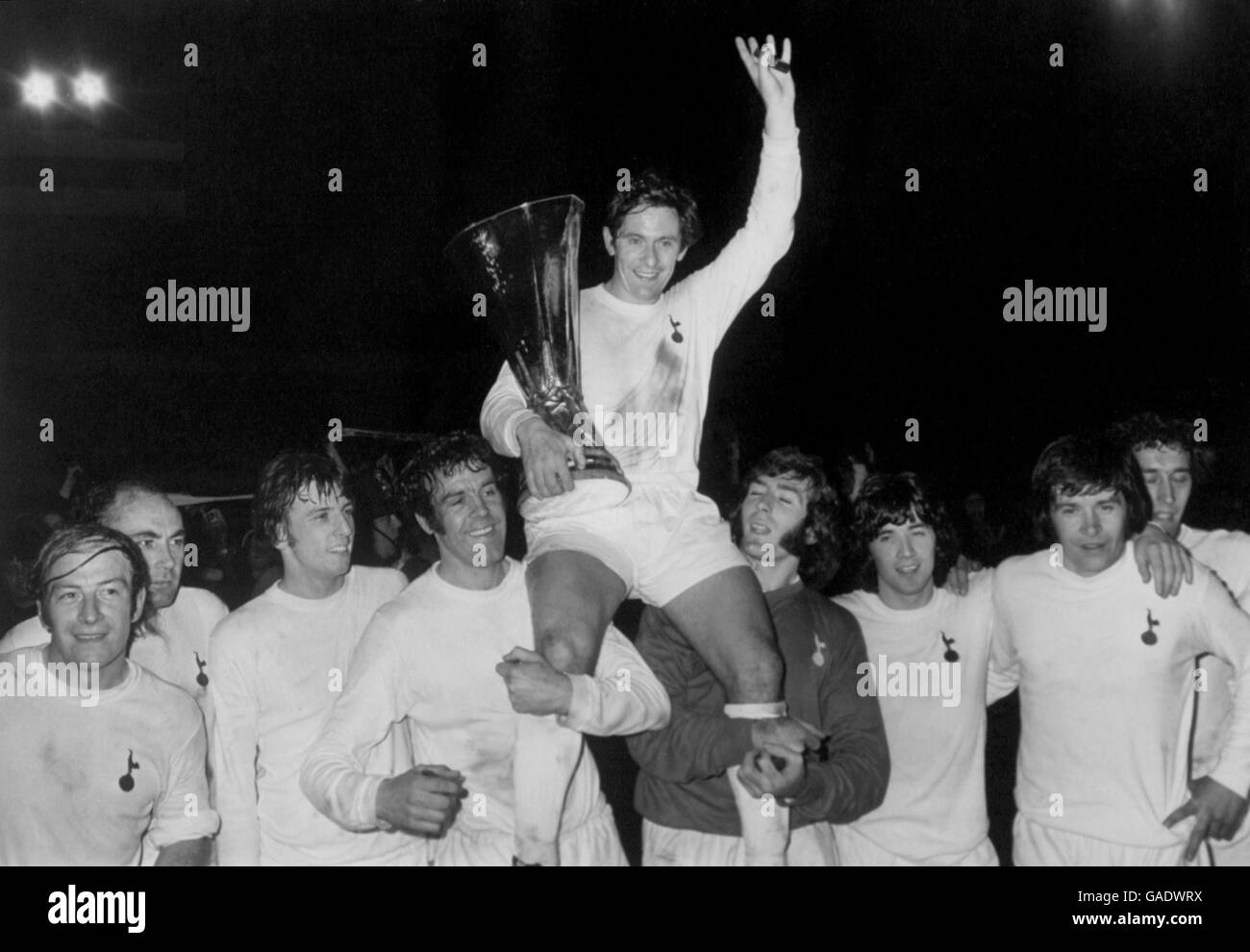 Alan mullery cyril knowles hi-res stock photography and images - Alamy