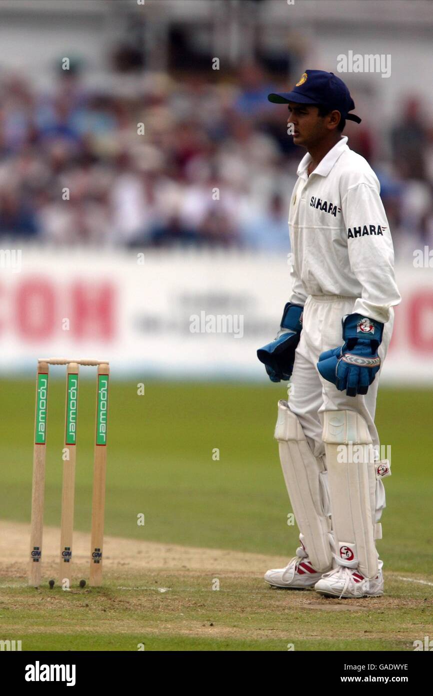 India's seventeen year old wicket keeper Parthev Patel Stock Photo - Alamy