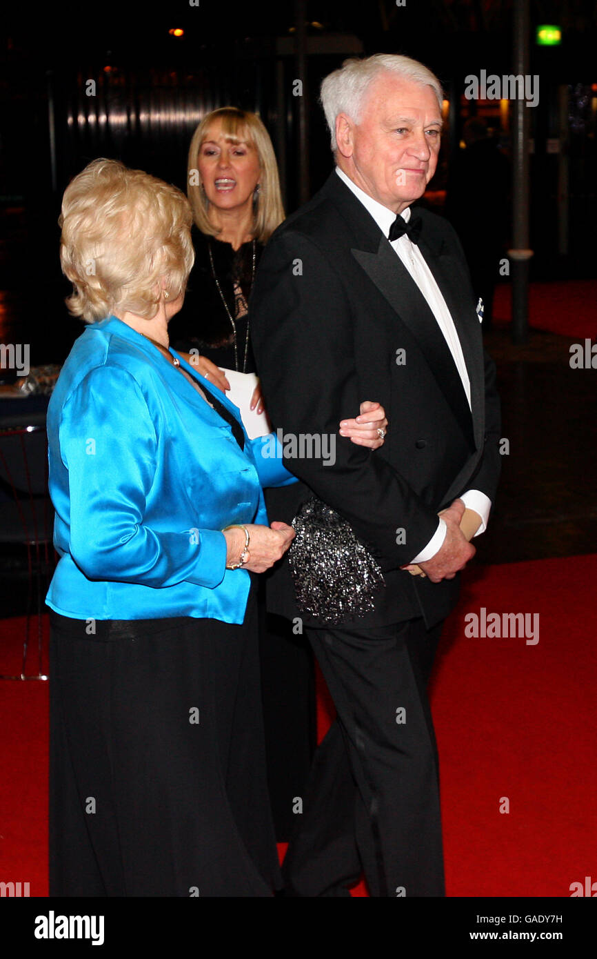 Pfa Gala Dinner High Resolution Stock Photography and Images - Alamy