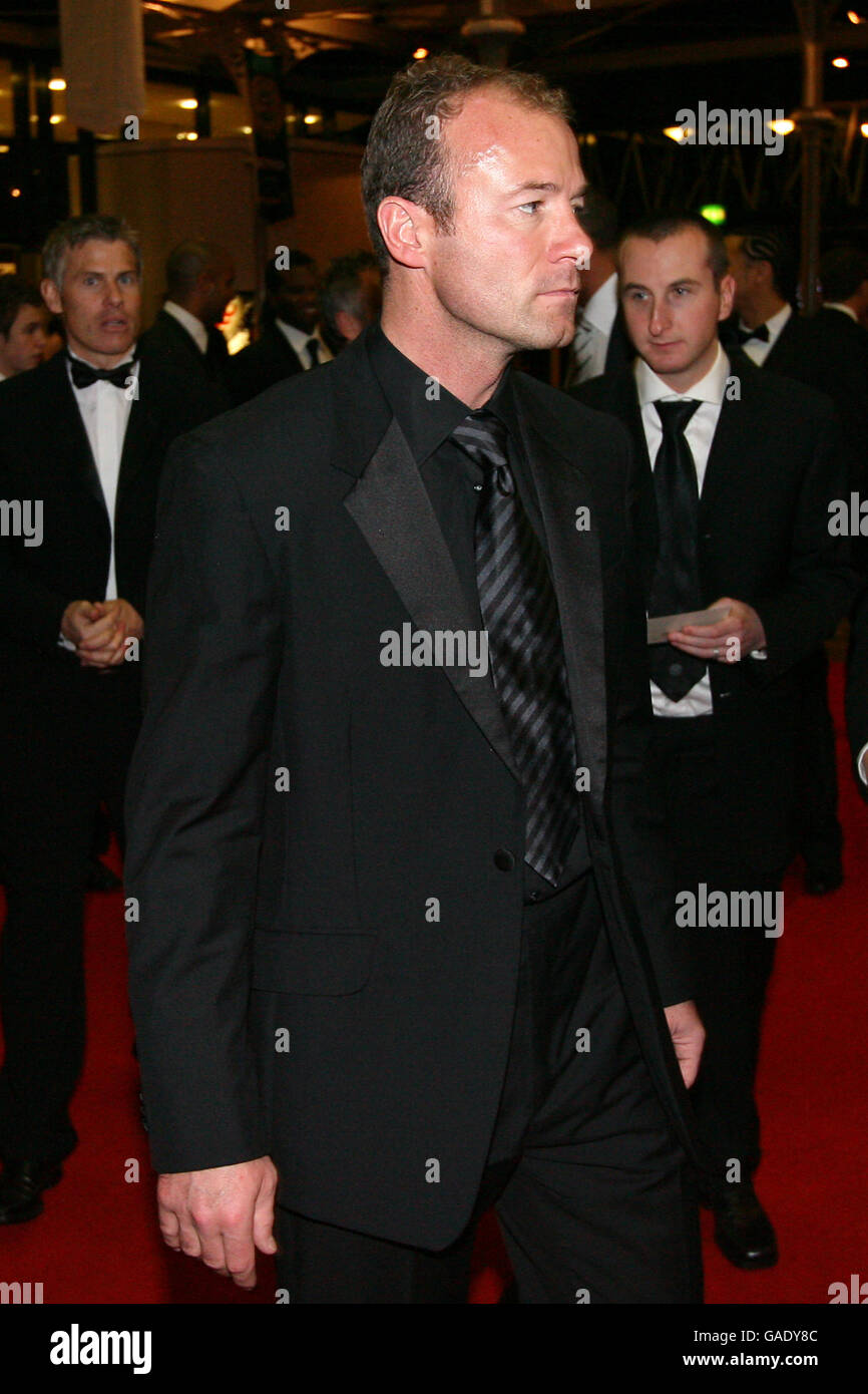 Alan shearer pfa centenary gala dinner hi-res stock photography and ...