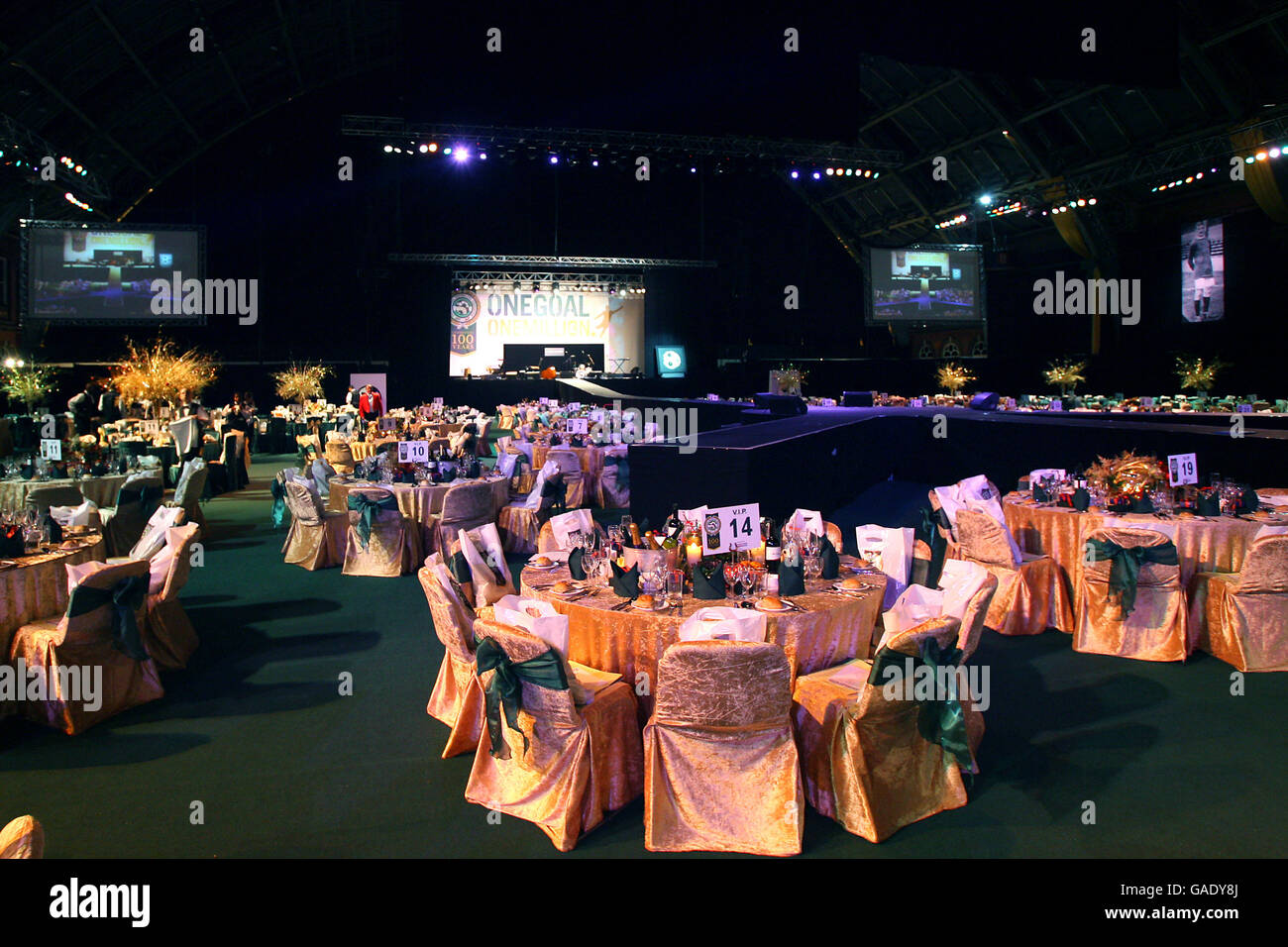 Pfa Gala Dinner High Resolution Stock Photography and Images - Alamy