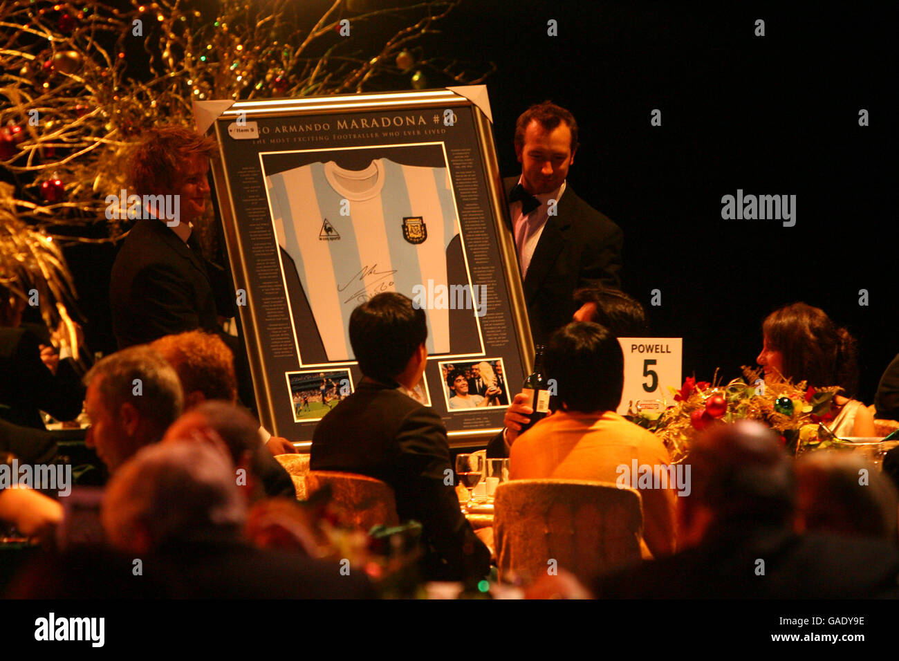 Pfa Gala Dinner High Resolution Stock Photography and Images - Alamy